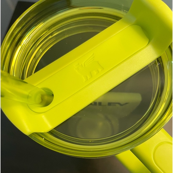 Stanley | Dining | New In Box Lime Green Starbucks X Stanley Quencher 4 ...
